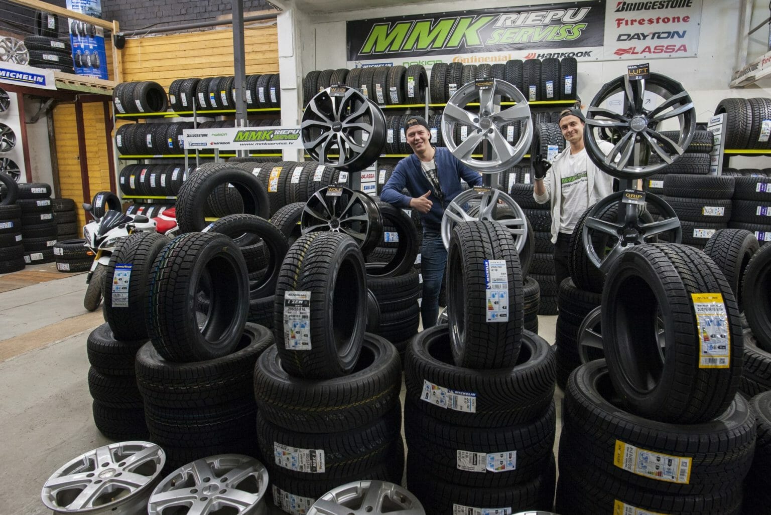 215/75R16C Taurus 201 113/111R (Kormoran) • MMK Riepas