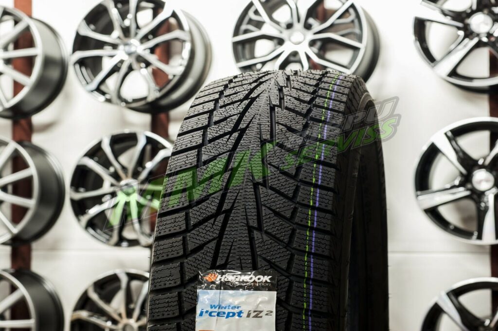 205/50R17 Hankook Winter i*cept IZ2 W616 93T XL • MMK Riepas