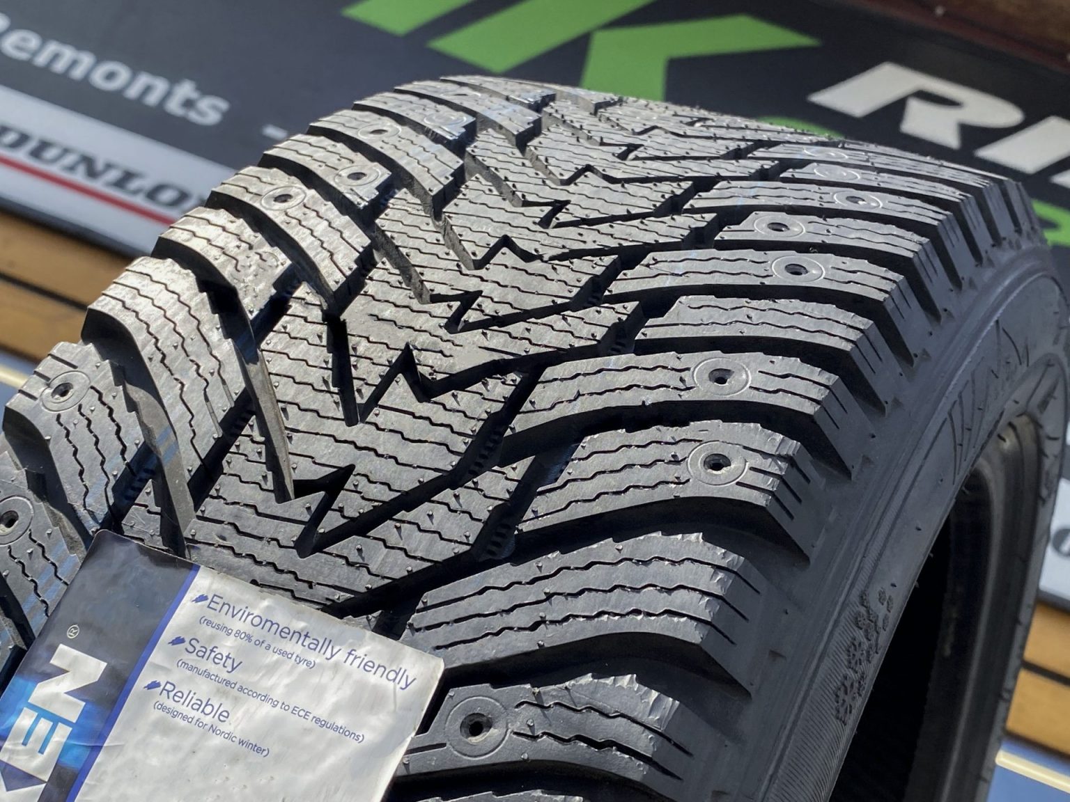 195/65R15 Norrsken Ice Razor 91T • MMK Riepas