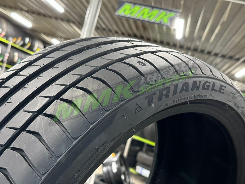 275/35R20 Triangle EffeXSport TH202 102Y XL RP • MMK Riepas