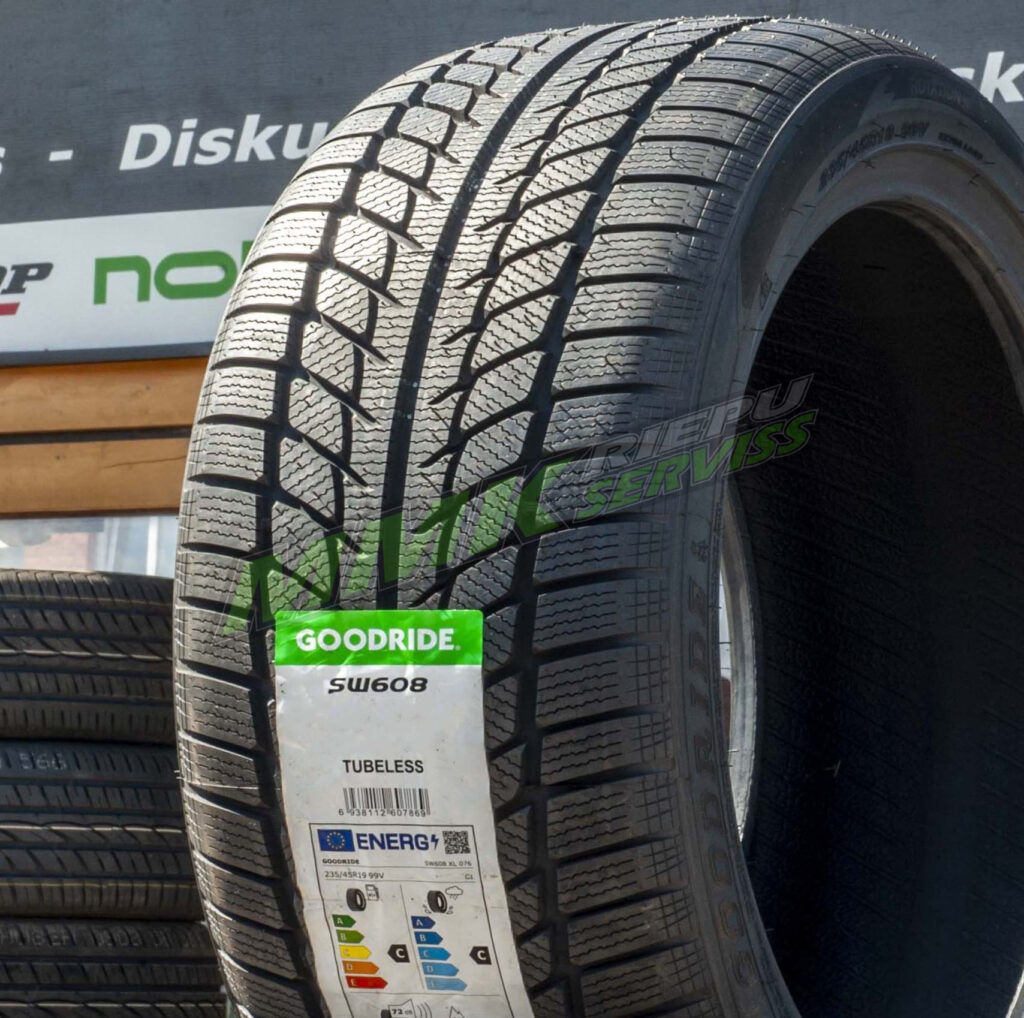 215/50R17 Goodride SW608 95V XL • MMK Riepas